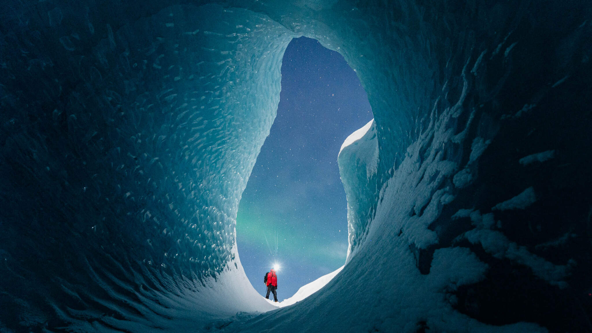 Night-Time Ice Cave or Glacier Tour – stepman – custom private adventures